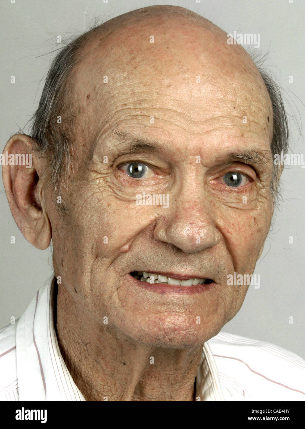 Veteran Bob Jacobson who fought at Normandy for 60th anniversary ...