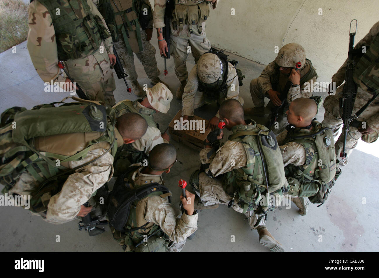 Troop deployments hi-res stock photography and images - Alamy