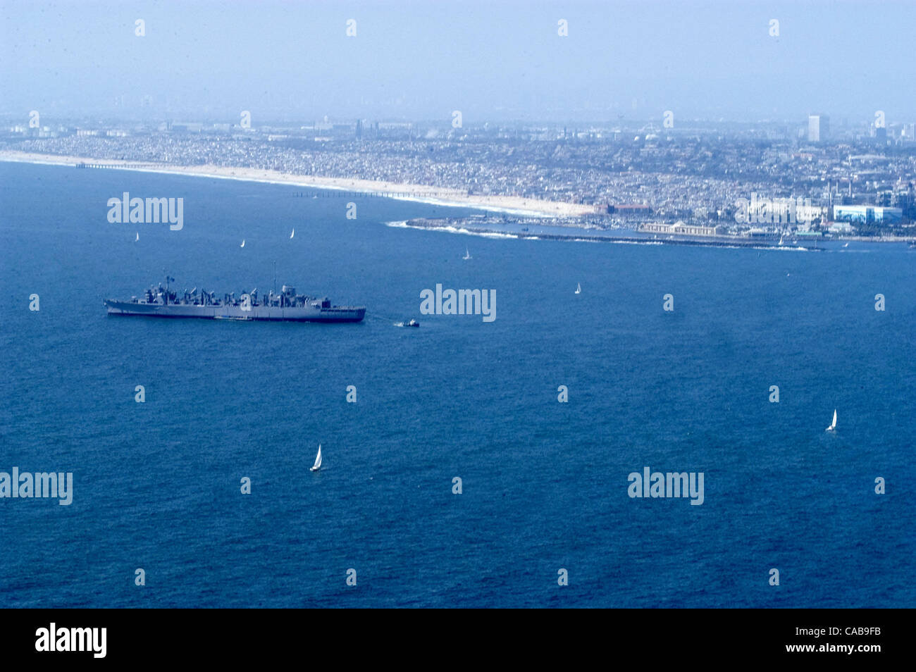 Navy radar hi-res stock photography and images - Alamy