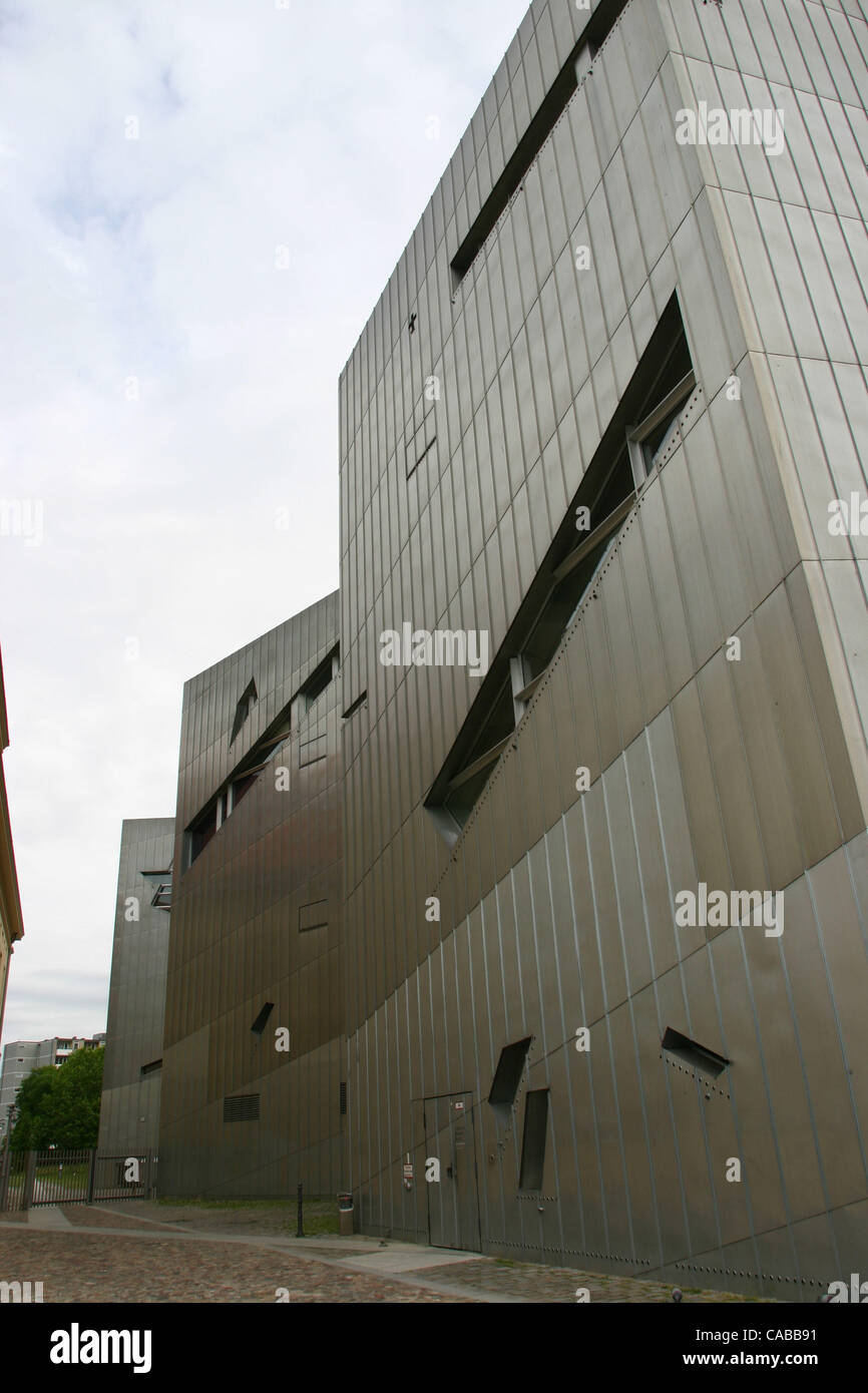 Jun 05, 2004; Berlin, Germany; Architect Daniel Libeskind's Jewish ...