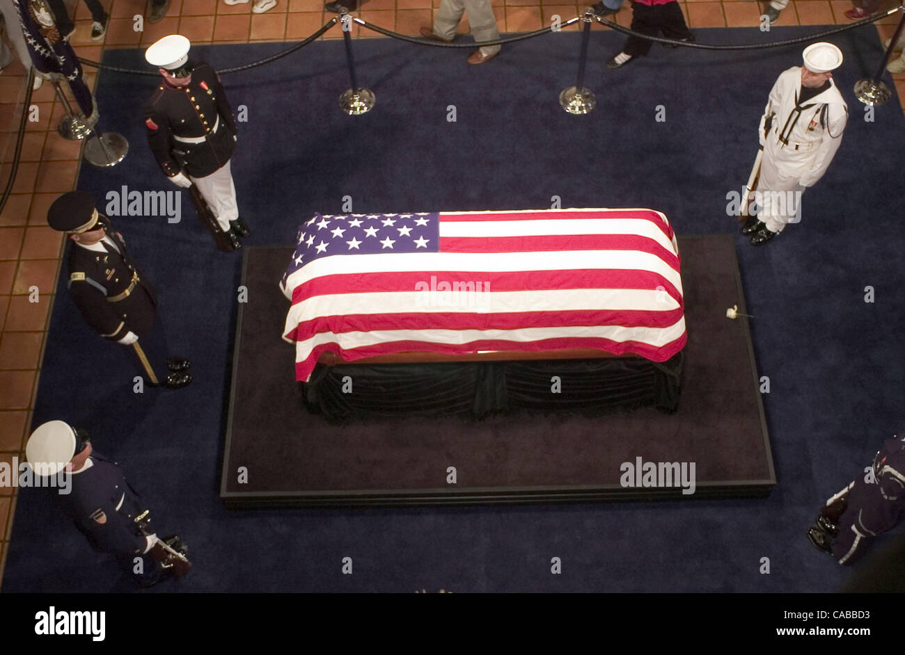 6 4 04 hi-res stock photography and images - Alamy