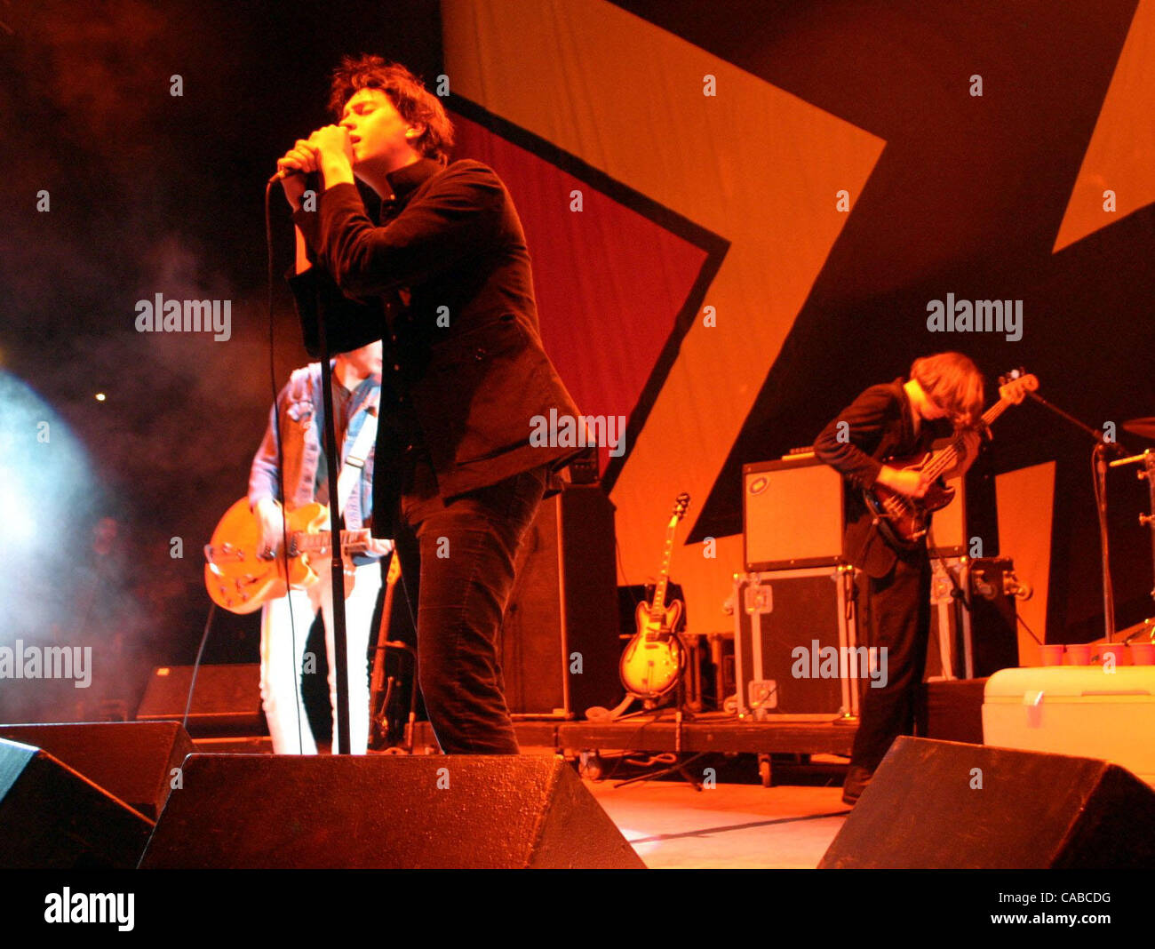 The strokes concert hi-res stock photography and images - Alamy