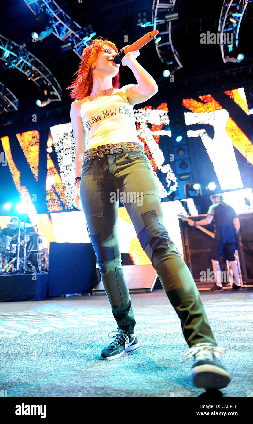 Jul 23, 2010 - Raleigh, North Carolina; USA - Singer HAYLEY WILLIAMS of ...