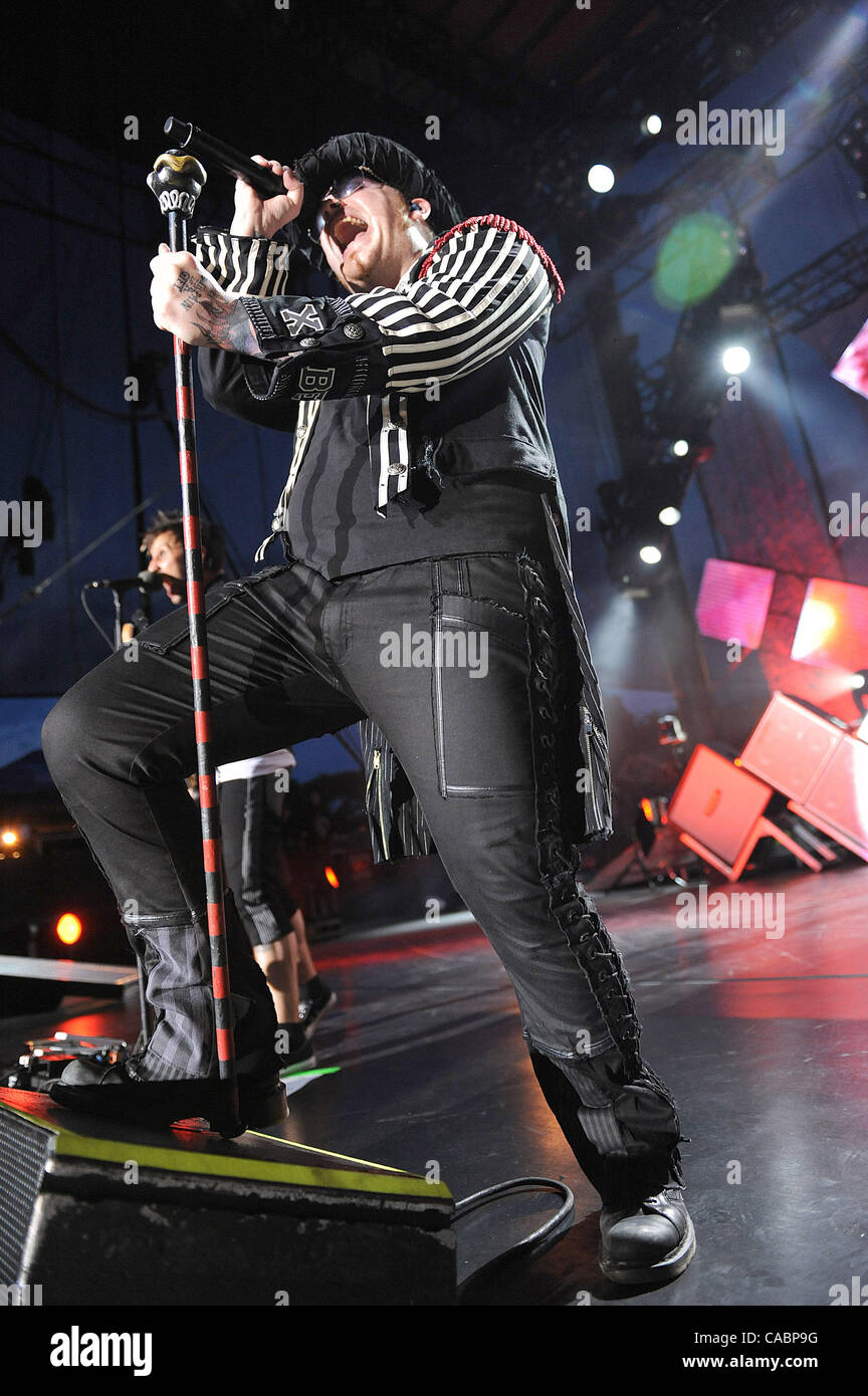 Jul 25, 2010 - Raleigh, North Carolina; USA - Singer BRENT SMITH of the ...