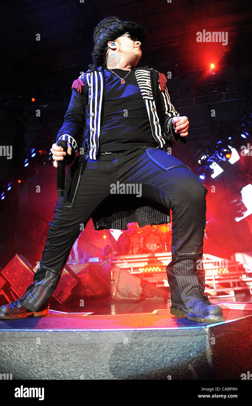Jul 25, 2010 - Raleigh, North Carolina; USA - Singer BRENT SMITH of the ...