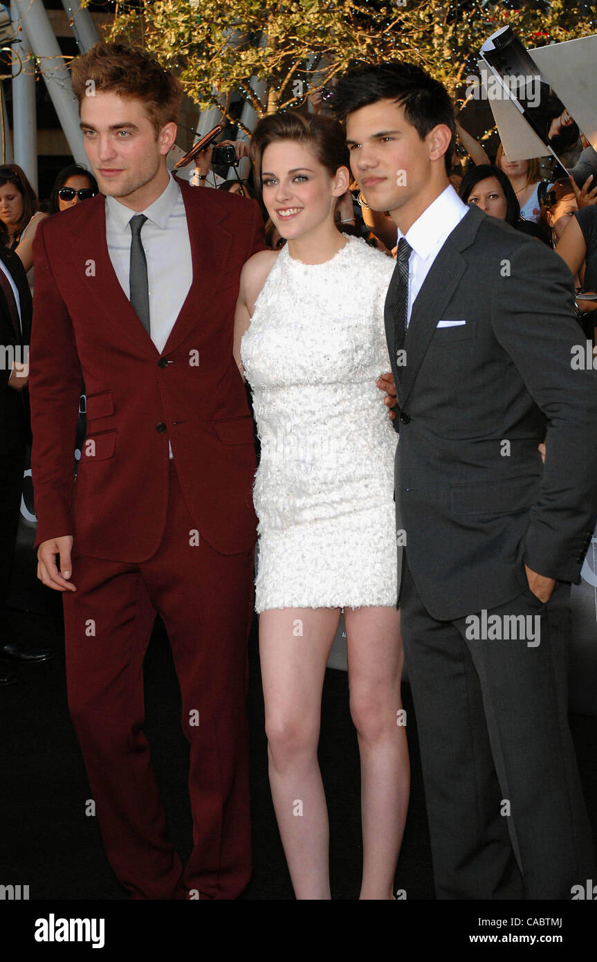 Twilight kristen stewart robert film hi-res stock photography and ...