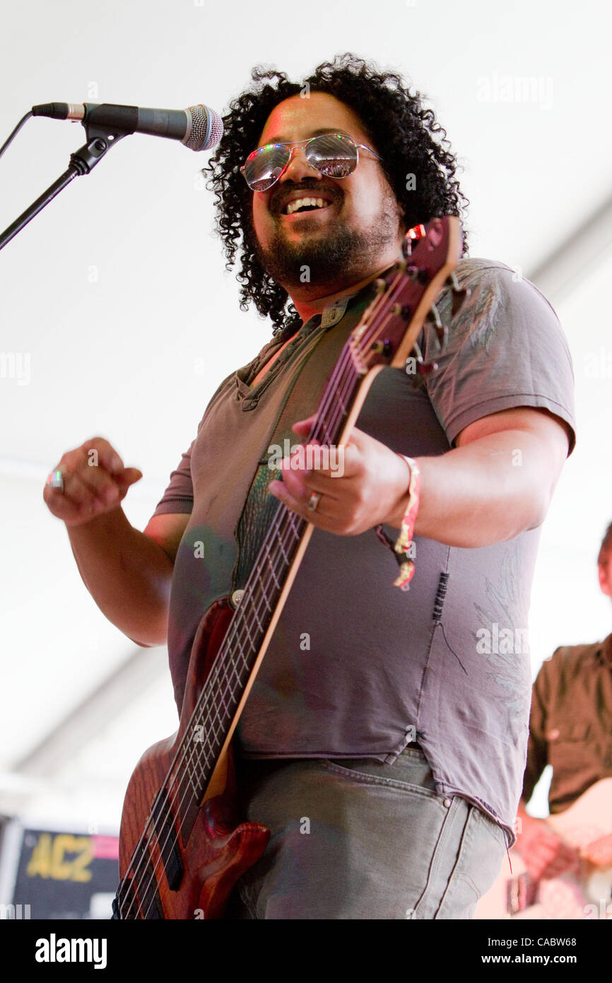 Aug. 14, 2010 - Commerce City, Colorado, U.S. - Bassist/vocalist ...