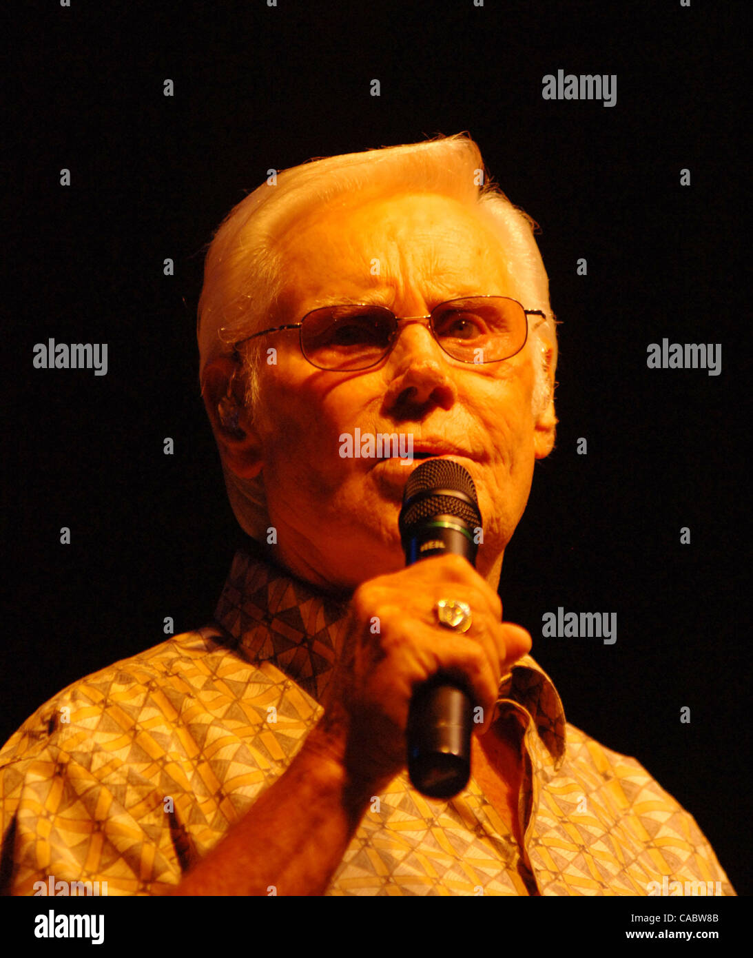 George jones country singer hi-res stock photography and images - Alamy