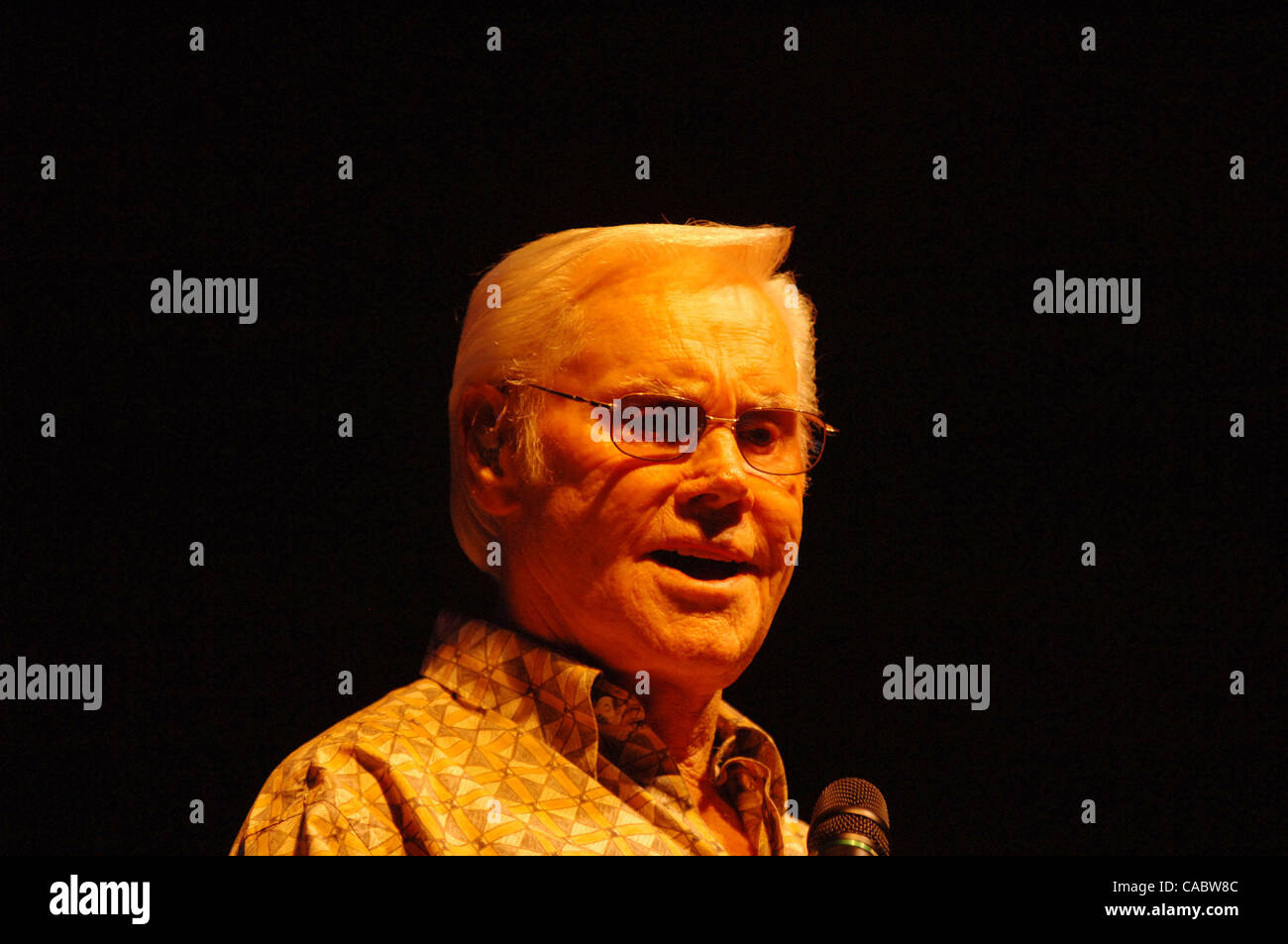 George jones country singer hi-res stock photography and images - Alamy