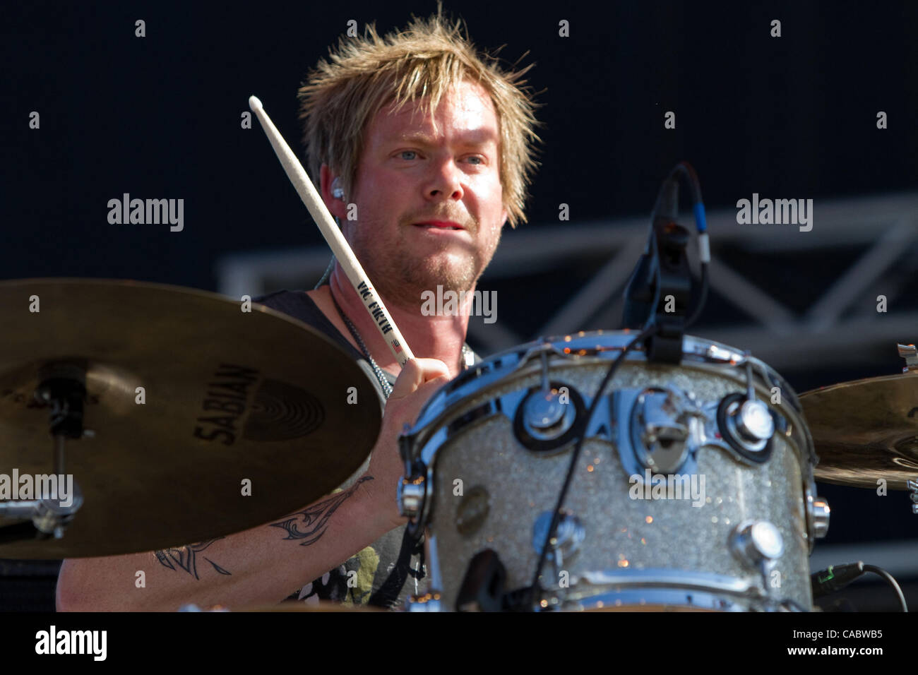 Aug. 15, 2010 - Commerce City, Colorado, U.S. - Drummer SCOTT UNDERWOOD ...
