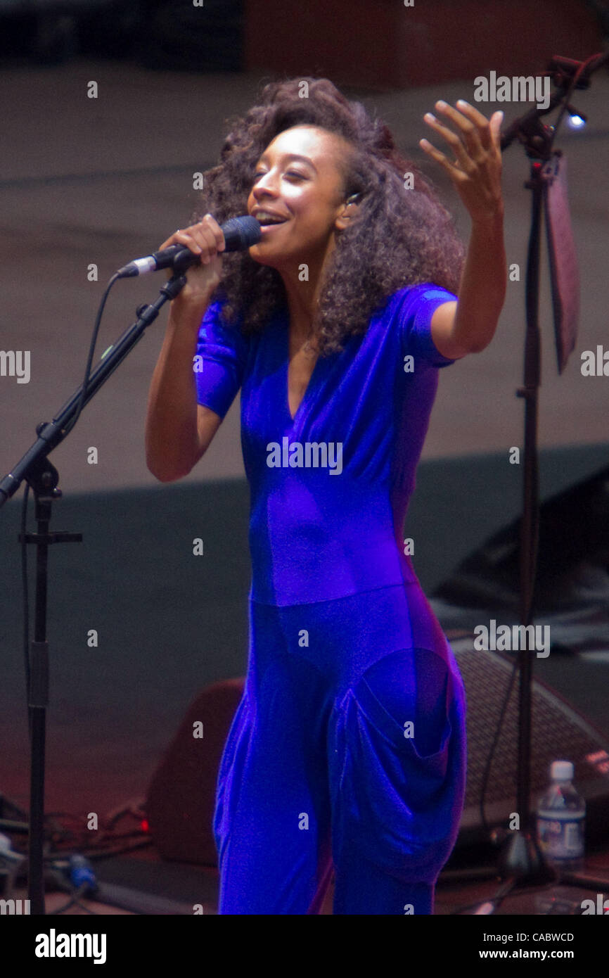 Corinne bailey rae performs hi-res stock photography and images - Alamy