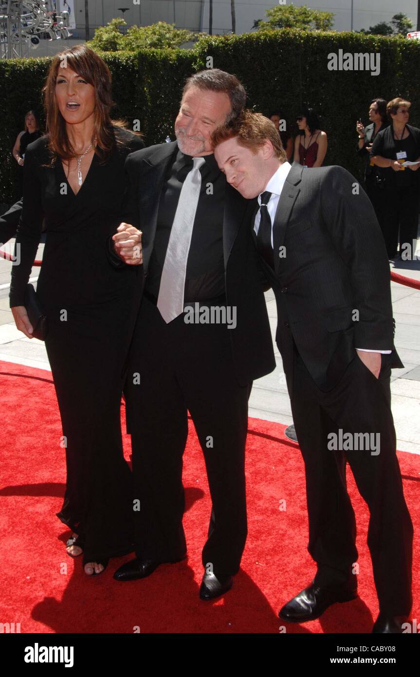Aug. 21, 2010 - Hollywood, California, U.S. - Susan Schneider, Robin ...