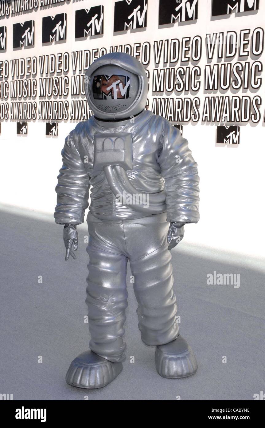 Sept. 12, 2010 - Hollywood, California, U.S. - MTV Moon Man during the ...