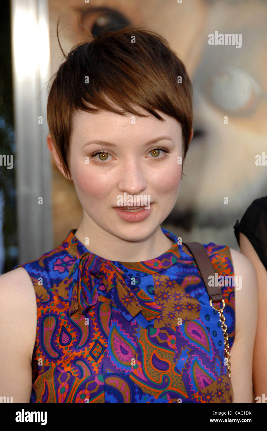 Emily Browning 2010