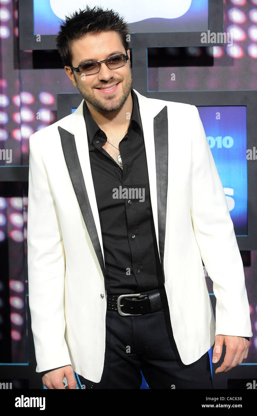 Jun 9, 2010 - Nashville, Tennessee; USA - Singer DANNY GOKEY arrives on ...