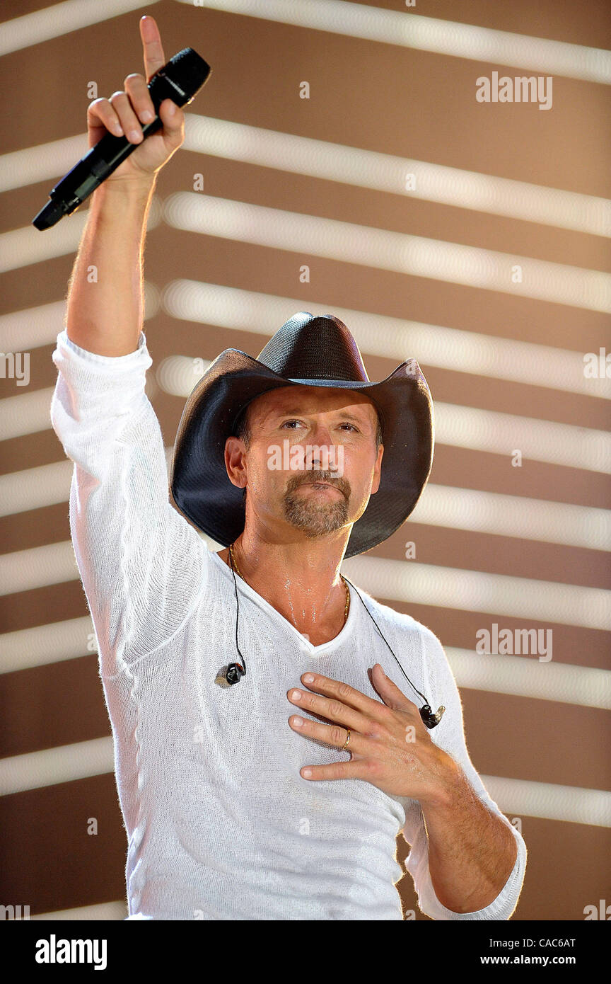 June 10, 2010 - Nashville, Tennessee; USA - Singer TIM MCGRAW performs ...
