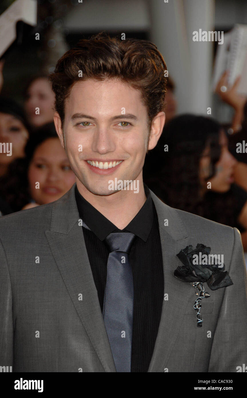 Jackson rathbone the los angeles premiere of the twilight saga hi-res ...