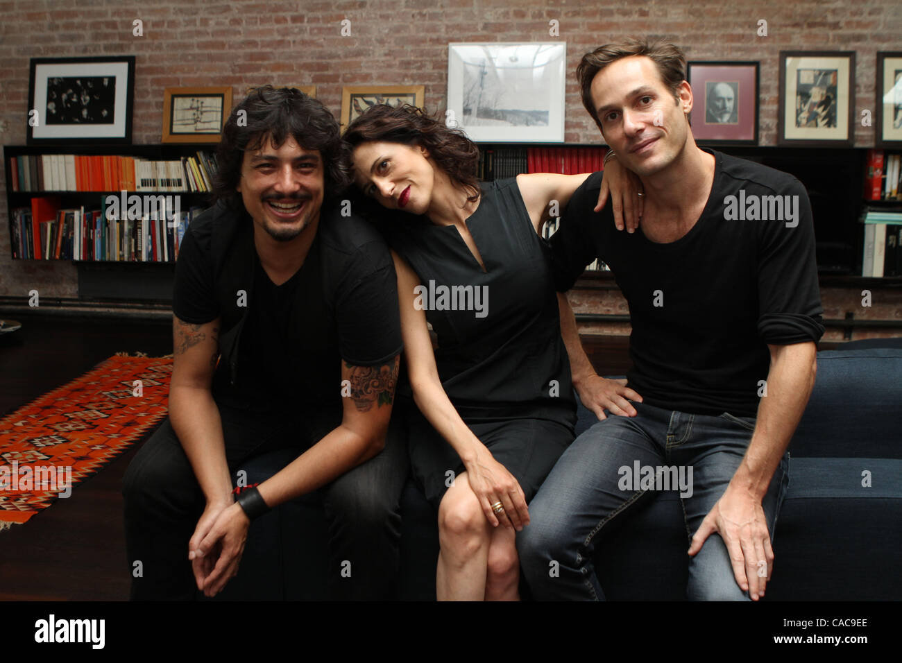 Alessandro Borghese, Marina Sagona and Roberto Ruspoli. Hosts of ...