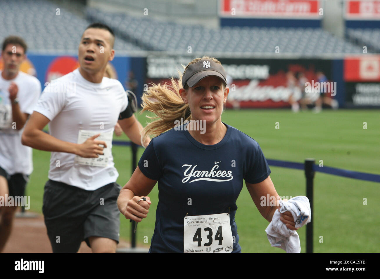 Cancer survivors and supporters to run inside Yankee Stadium for the ...