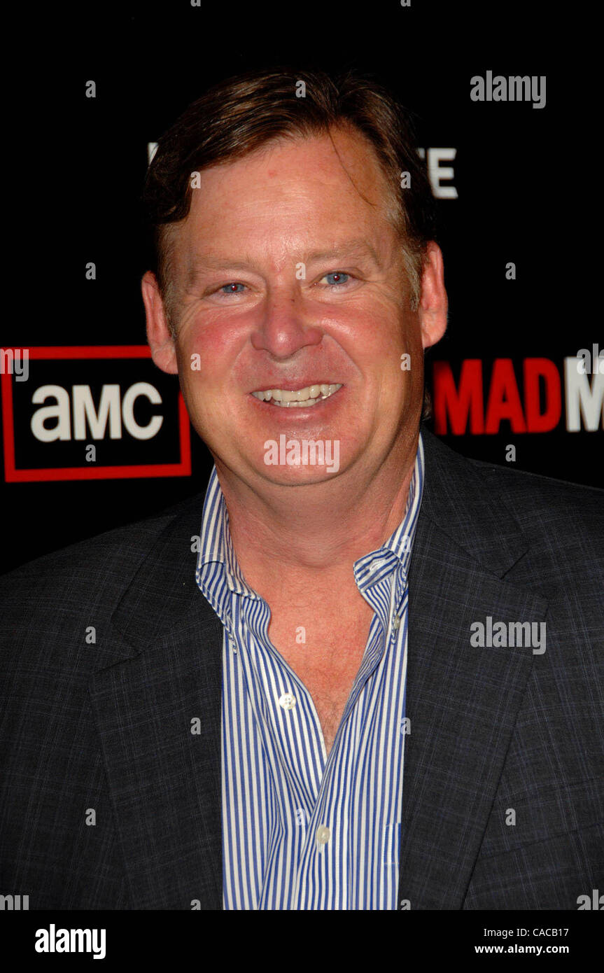 Season 6 premiere screening hi-res stock photography and images - Alamy