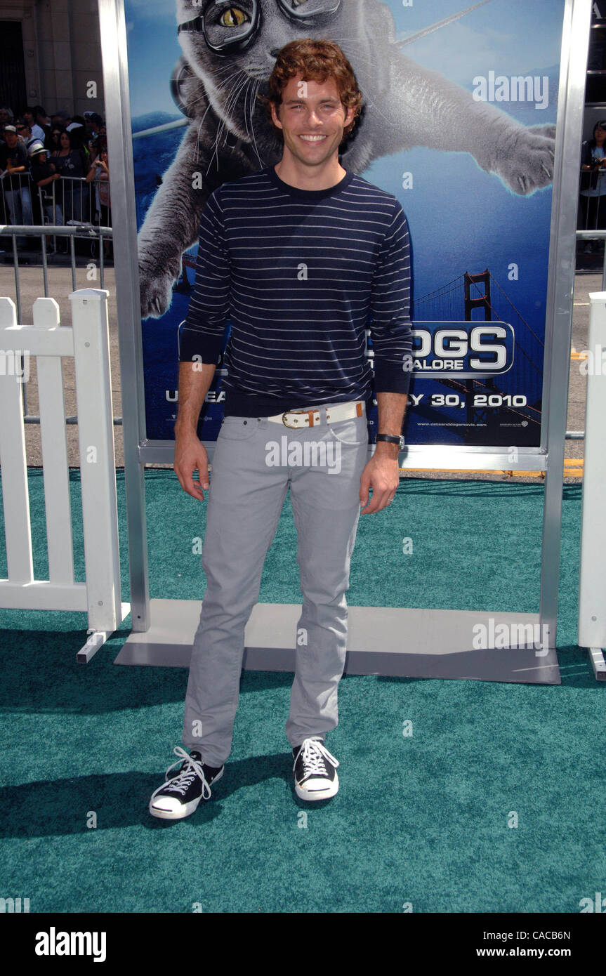 July 25, 2010 - Los Angeles, California, U.S. - JAMES MARSDEN Attending ...
