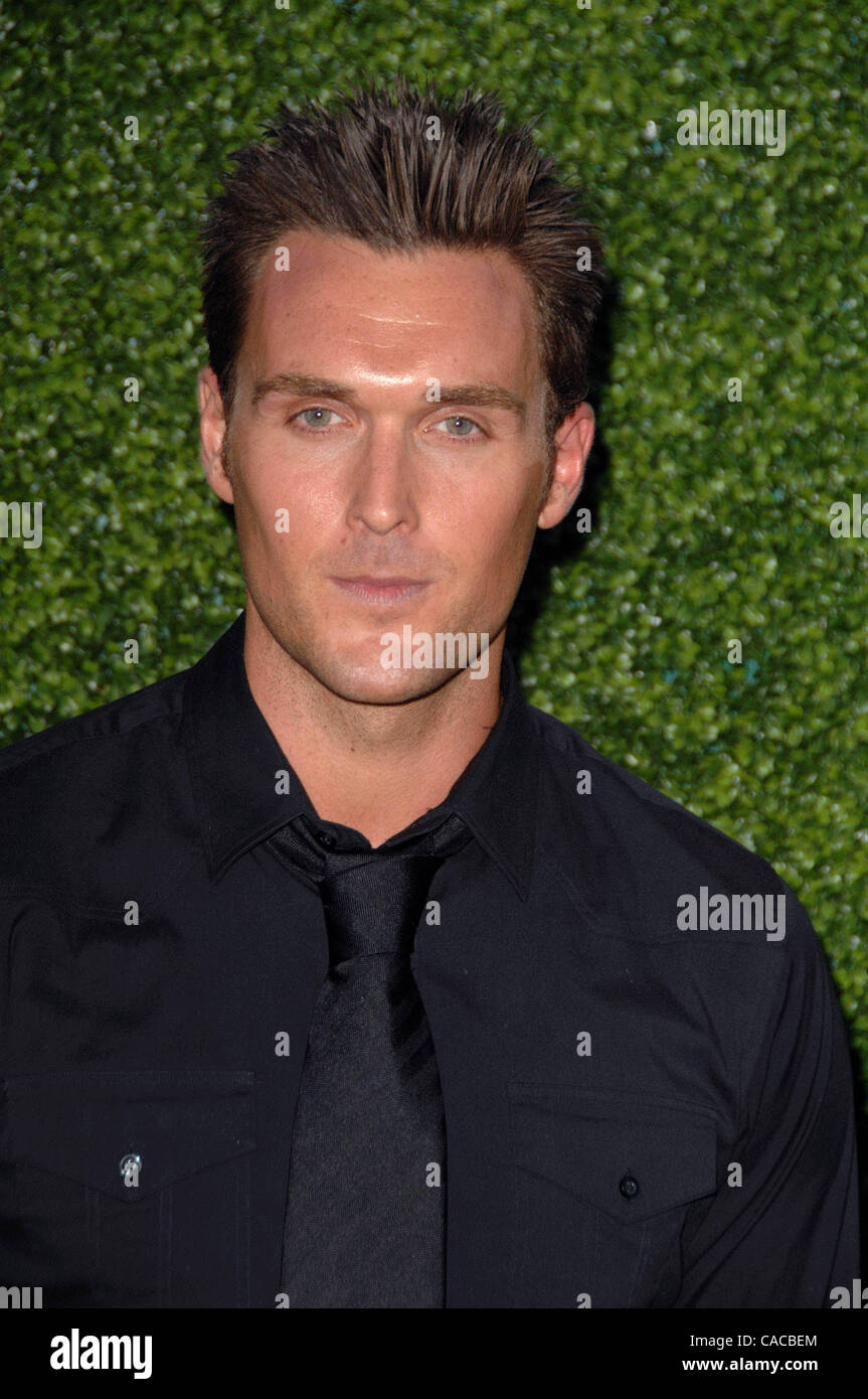 July 28, 1977 - Los Angeles, California, U.S. - Attending The CBS ...