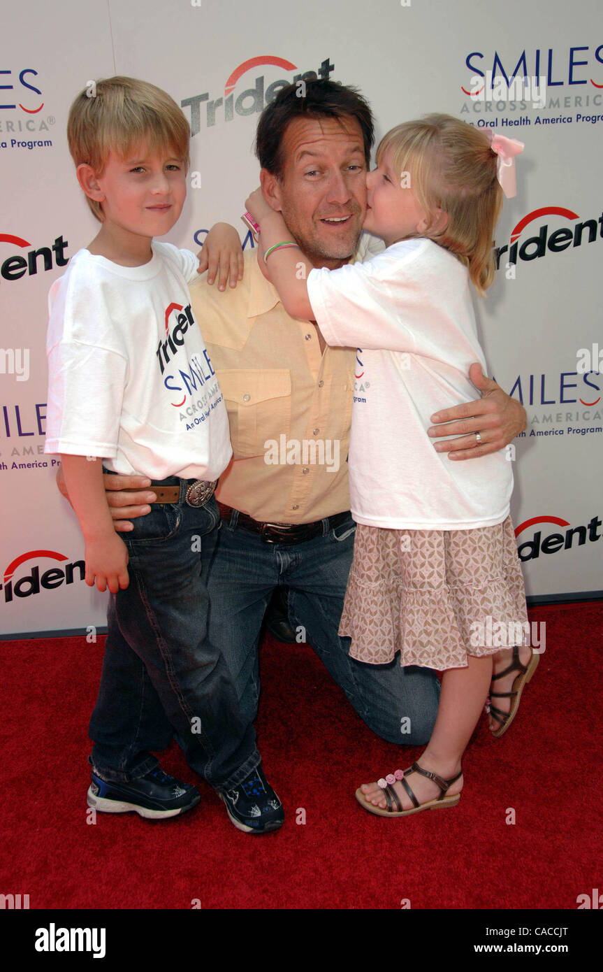 James Denton And Kids