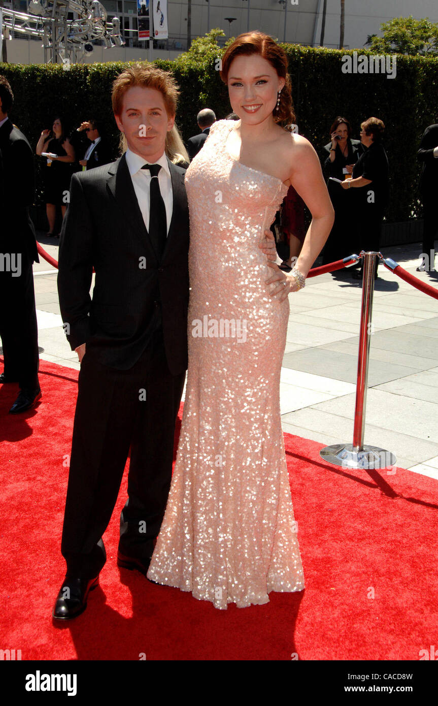 Aug. 21, 2010 - Los Angeles, California, U.S. - SETH GREEN, CLARE GRANT ...