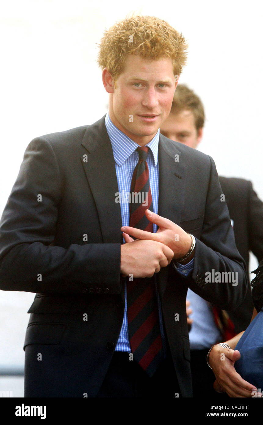 June 25, 2010 - New York, New York, U.S. - HRH PRINCE HARRY visits The ...