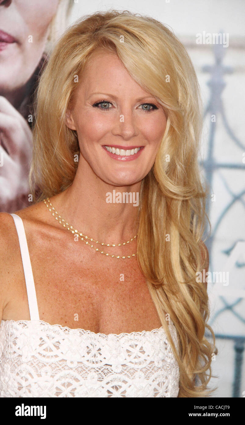 Aug. 10, 2010 - New York, New York, U.S. - TV chef SANDRA LEE attends ...