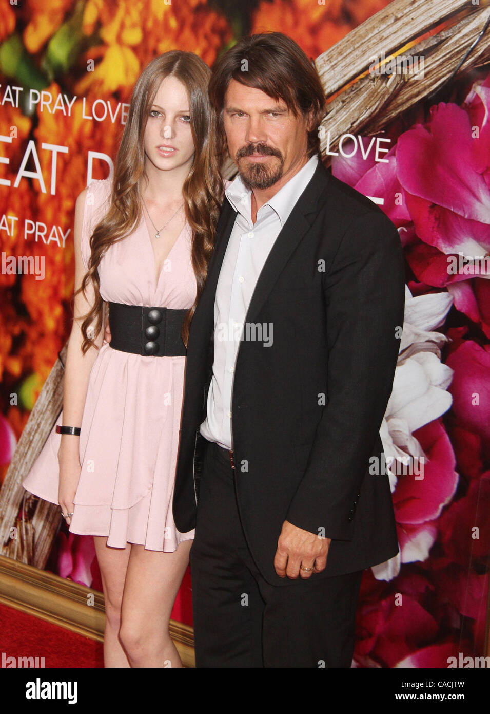 Aug. 10, 2010 - New York, New York, U.S. - Actor JOSH BROLIN and his ...