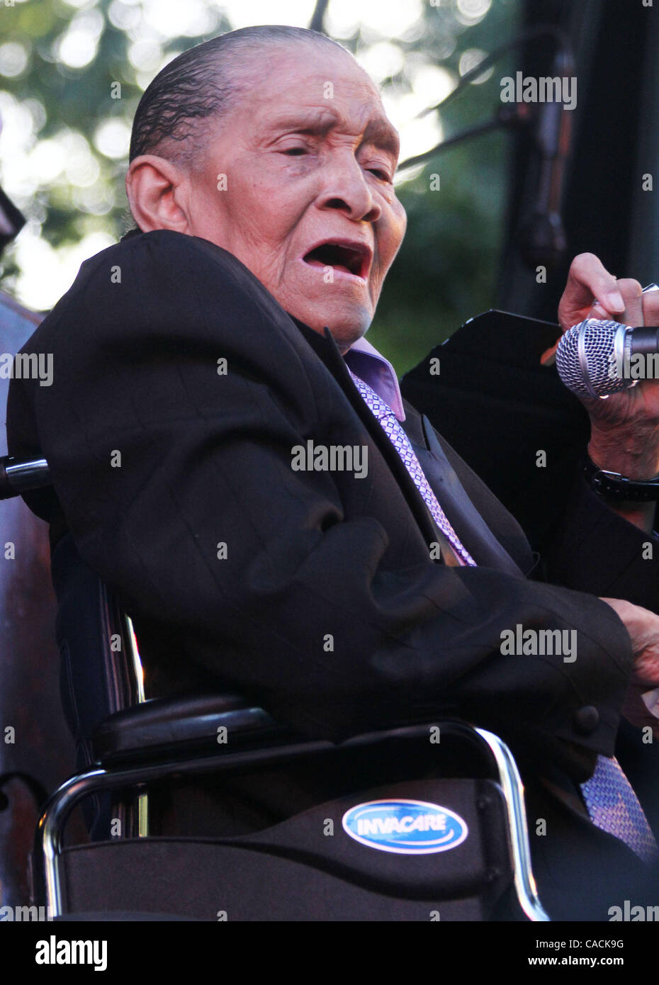 Aug. 29, 2010 - New York, New York, U.S. - Legendary jazz vocalist ...