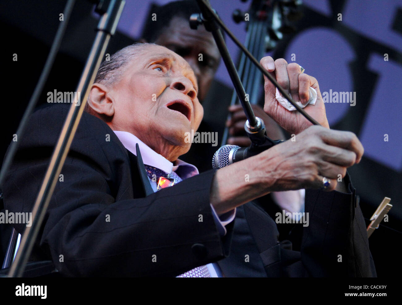 Aug. 29, 2010 - New York, New York, U.S. - Legendary jazz vocalist ...