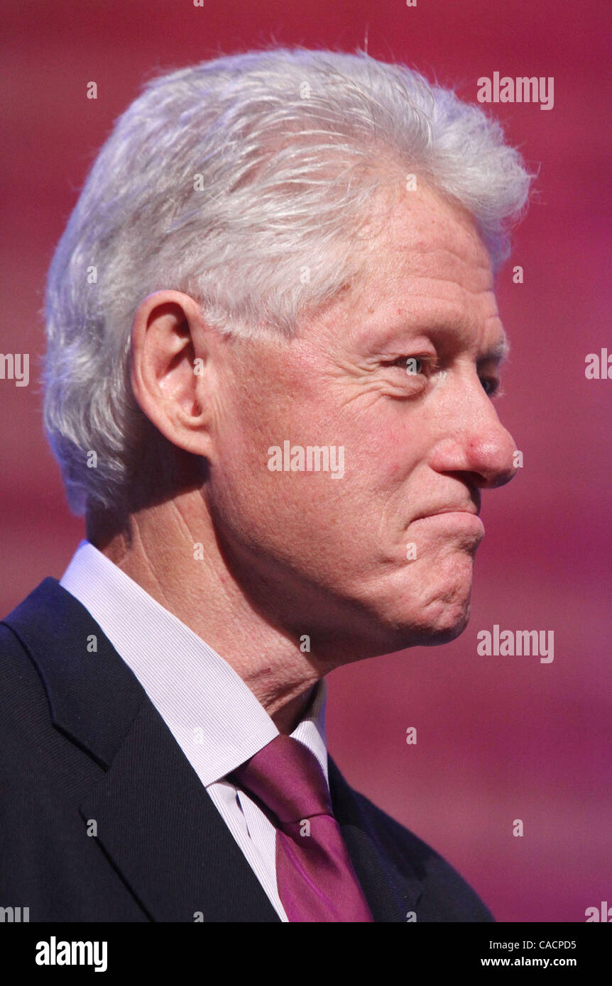 Sept. 22, 2010 - New York, New York, U.S. - Former President BILL ...