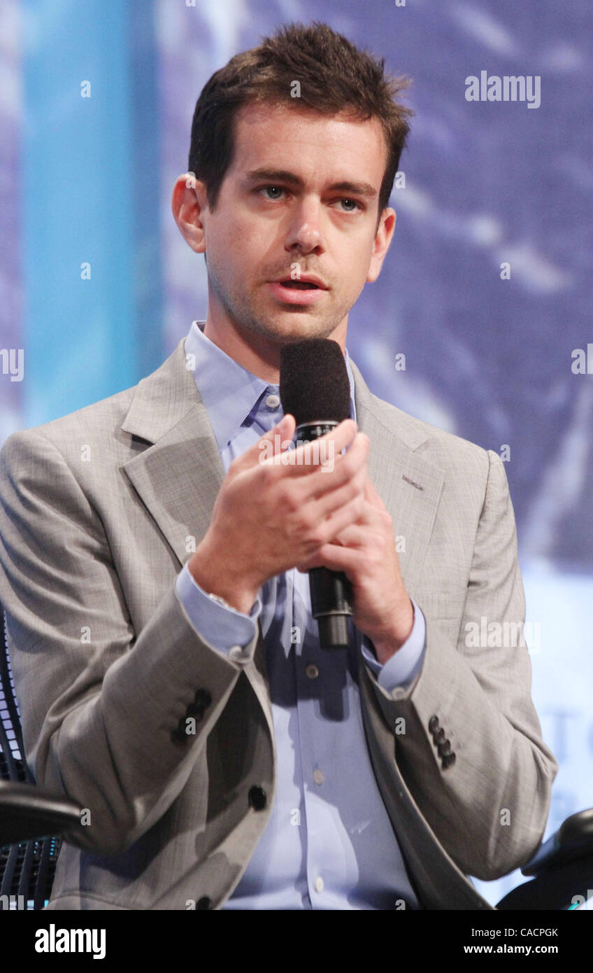 Twitter ceo hi-res stock photography and images - Alamy