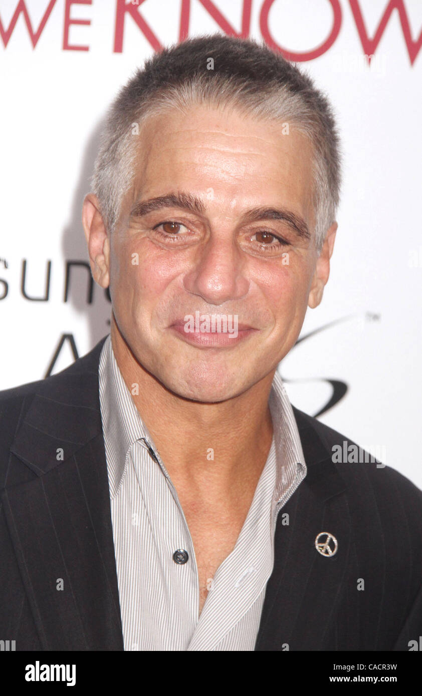 Actor tony danza hi-res stock photography and images - Alamy