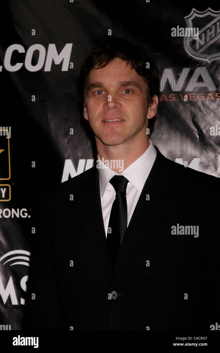 June 23, 2010 - Hollywood, California, U.S. - LUC ROBITAILLE.2010 NHL ...