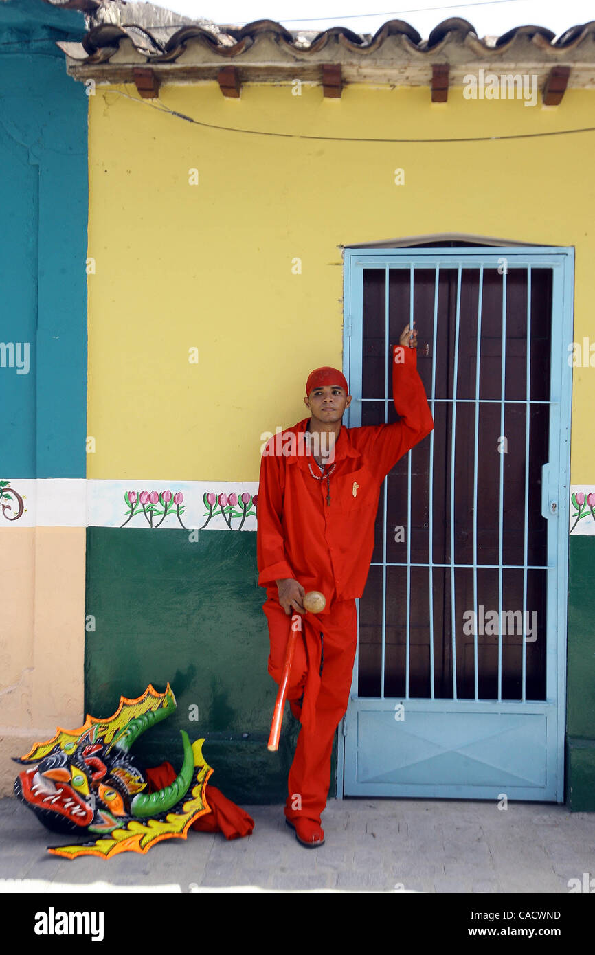 Dancing festival of yare hi-res stock photography and images - Alamy