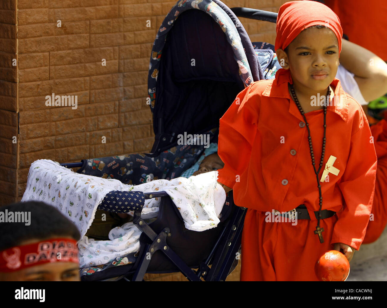 Dancing festival of yare hi-res stock photography and images - Alamy