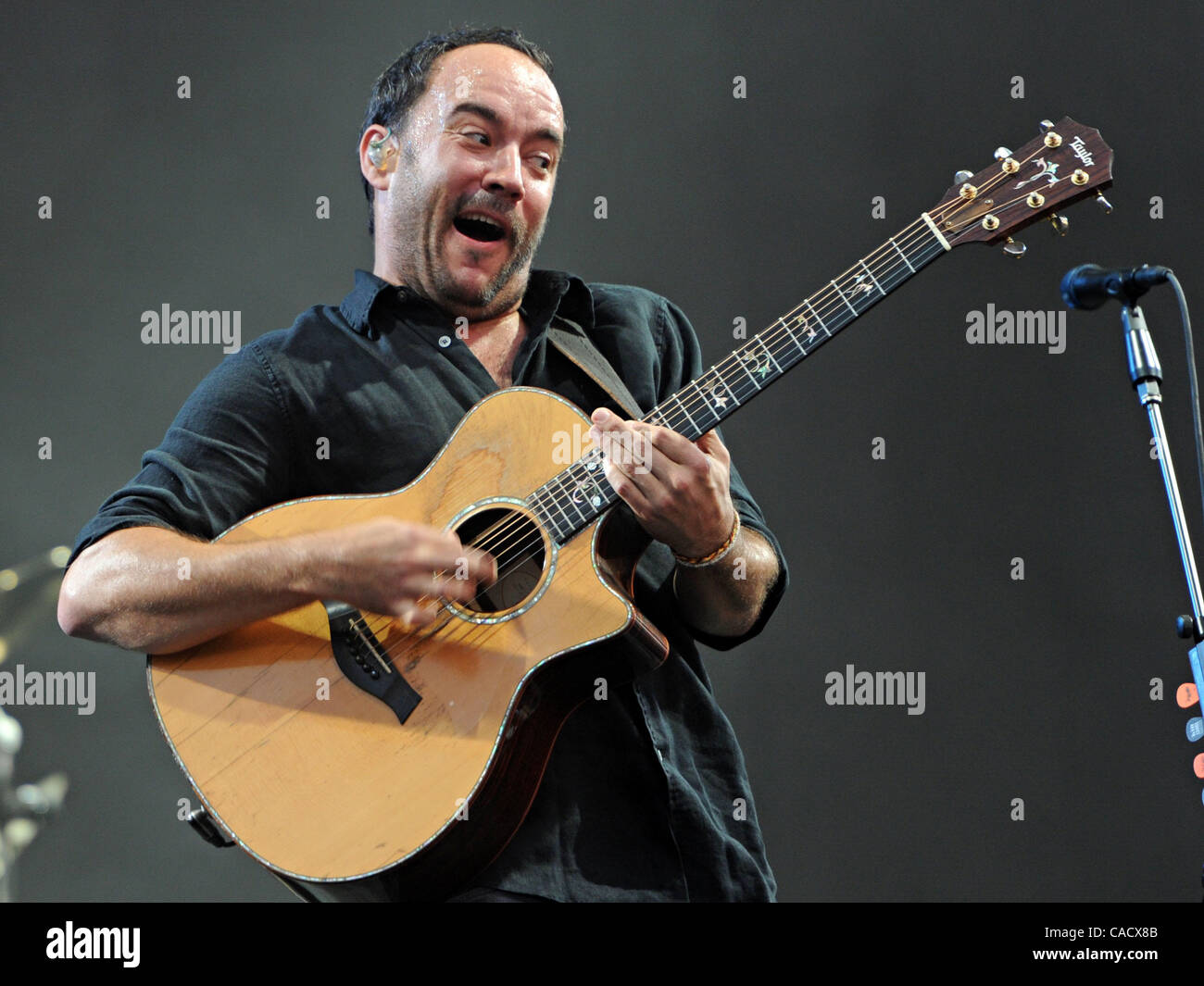 Dave matthews band hi-res stock photography and images - Alamy
