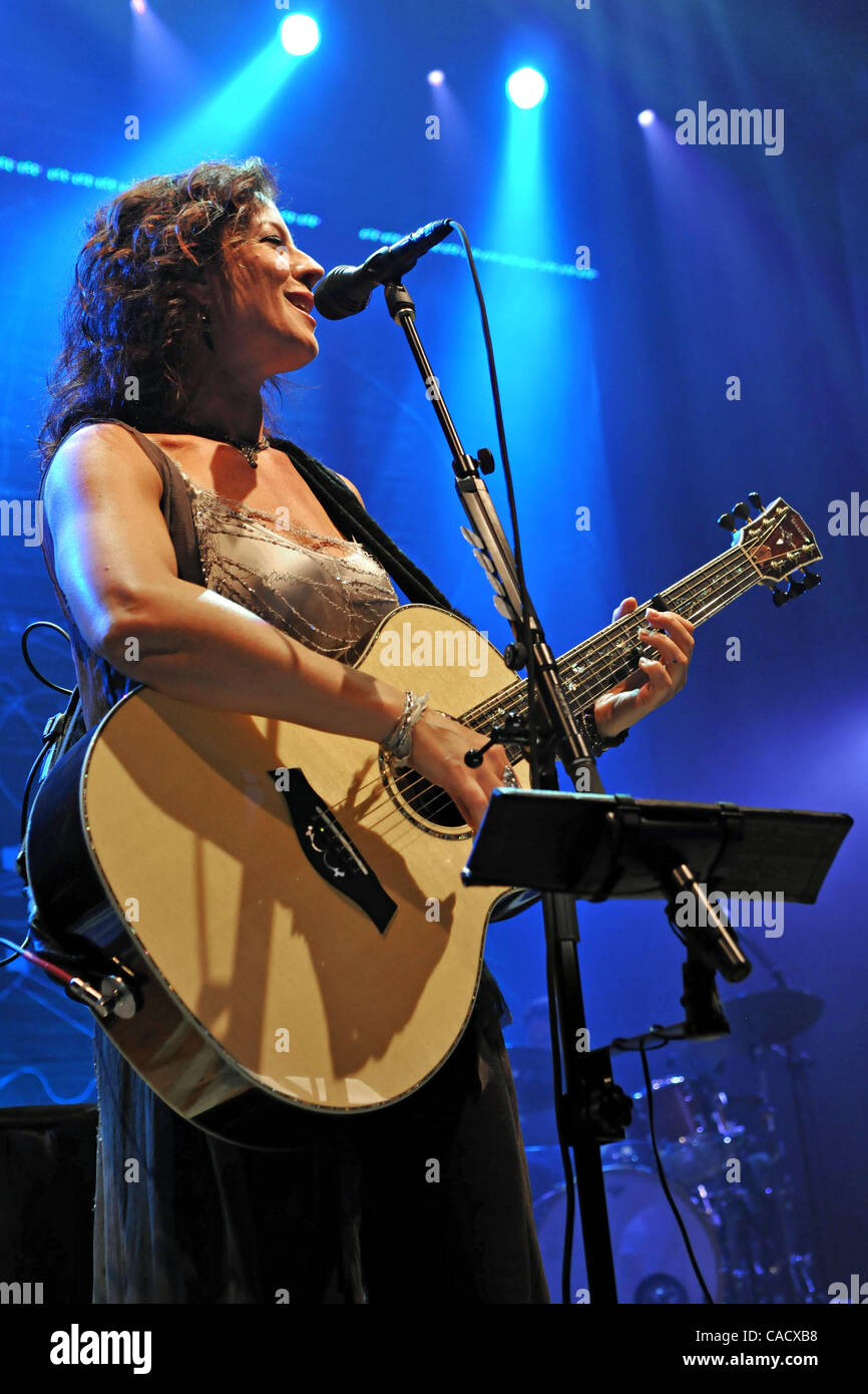 Jul 27, 2010 - Cleveland, Ohio, U.S. - Singer/guitarist SARAH MCLACHLAN ...
