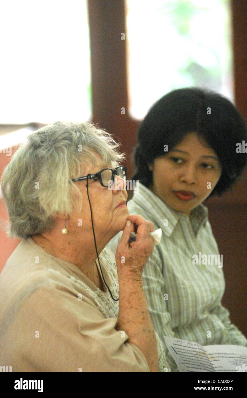 Shirley Shackleton of Australia testifies in court in Jakarta ...
