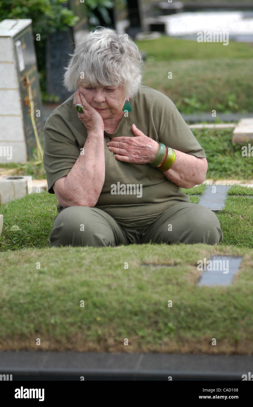 Australian Shirley Shackleton, wife of late Australian journalist Greg ...