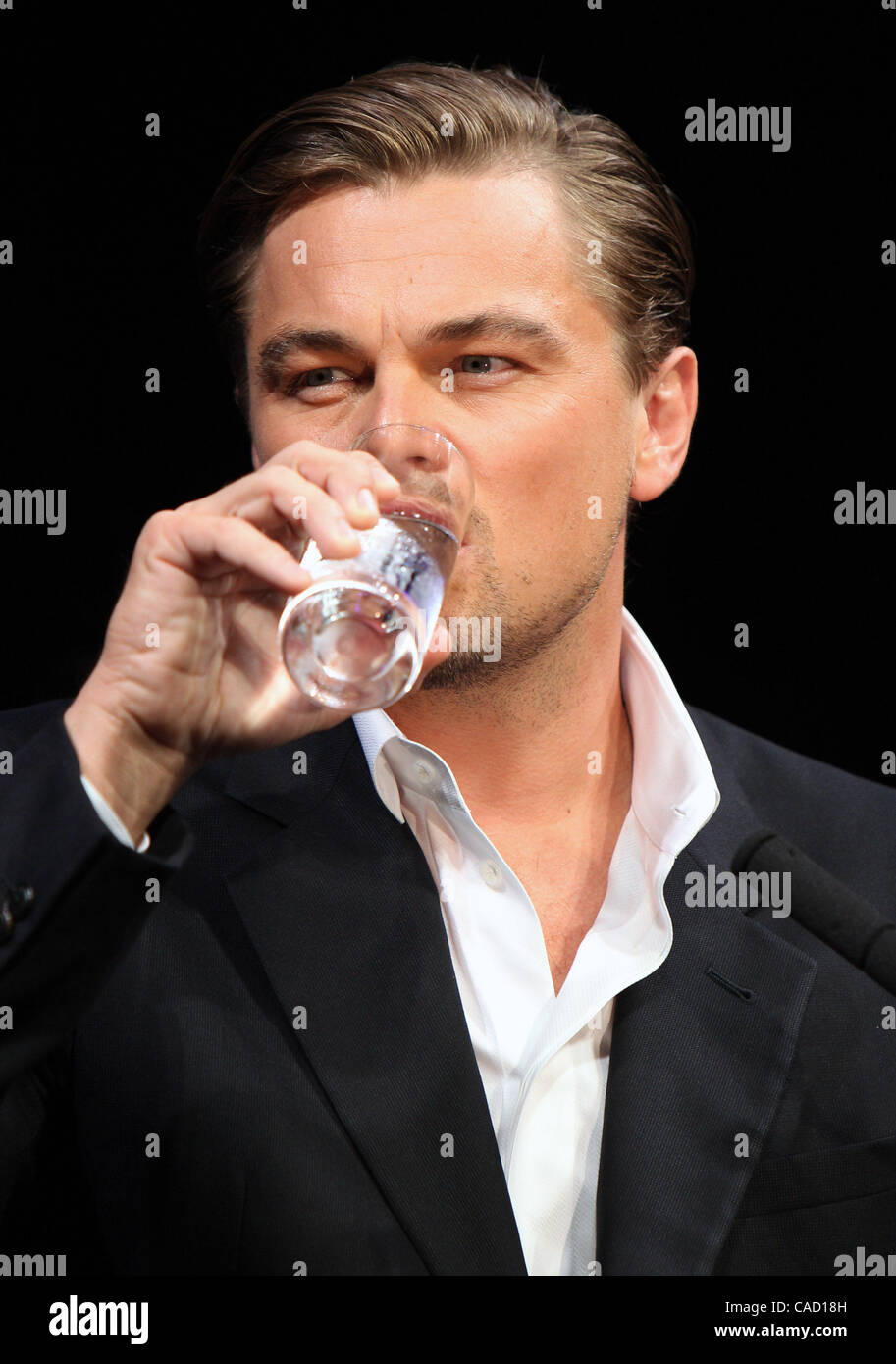 Inception Leonardo Dicaprio Water