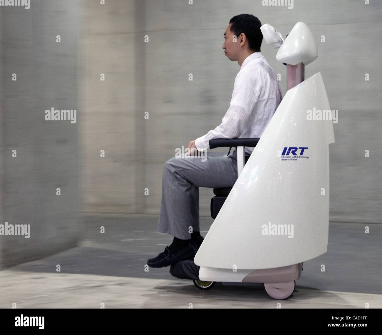 Elderly japan robot hi-res stock photography and images - Alamy