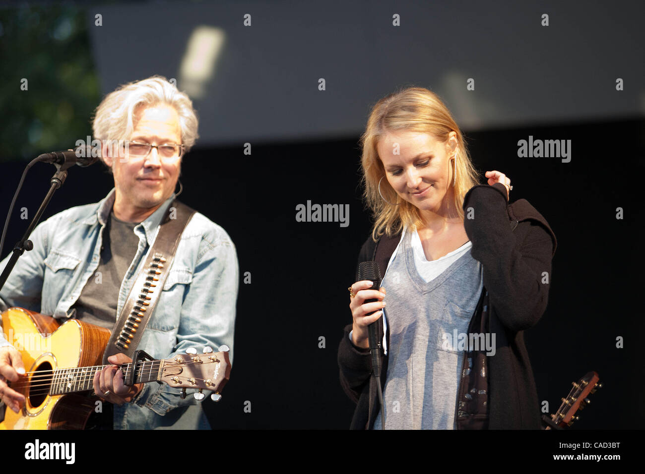 Seattle,Washington,USA singer JEWEL - Three-time Grammy® nominee ...