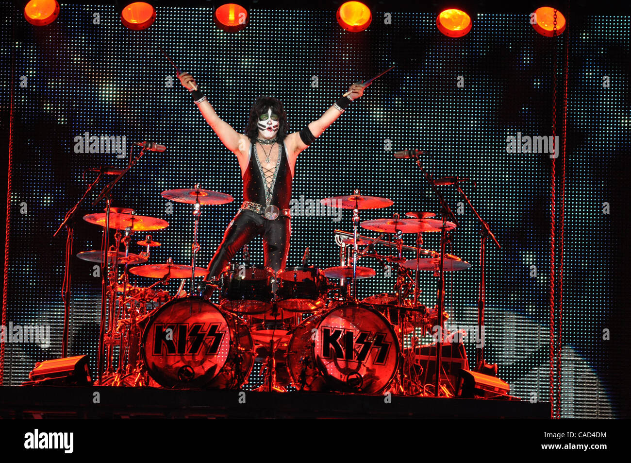 Aug 27, 2010 - Bristow, VA Drummer ERIC SINGER of the rock band KISS ...