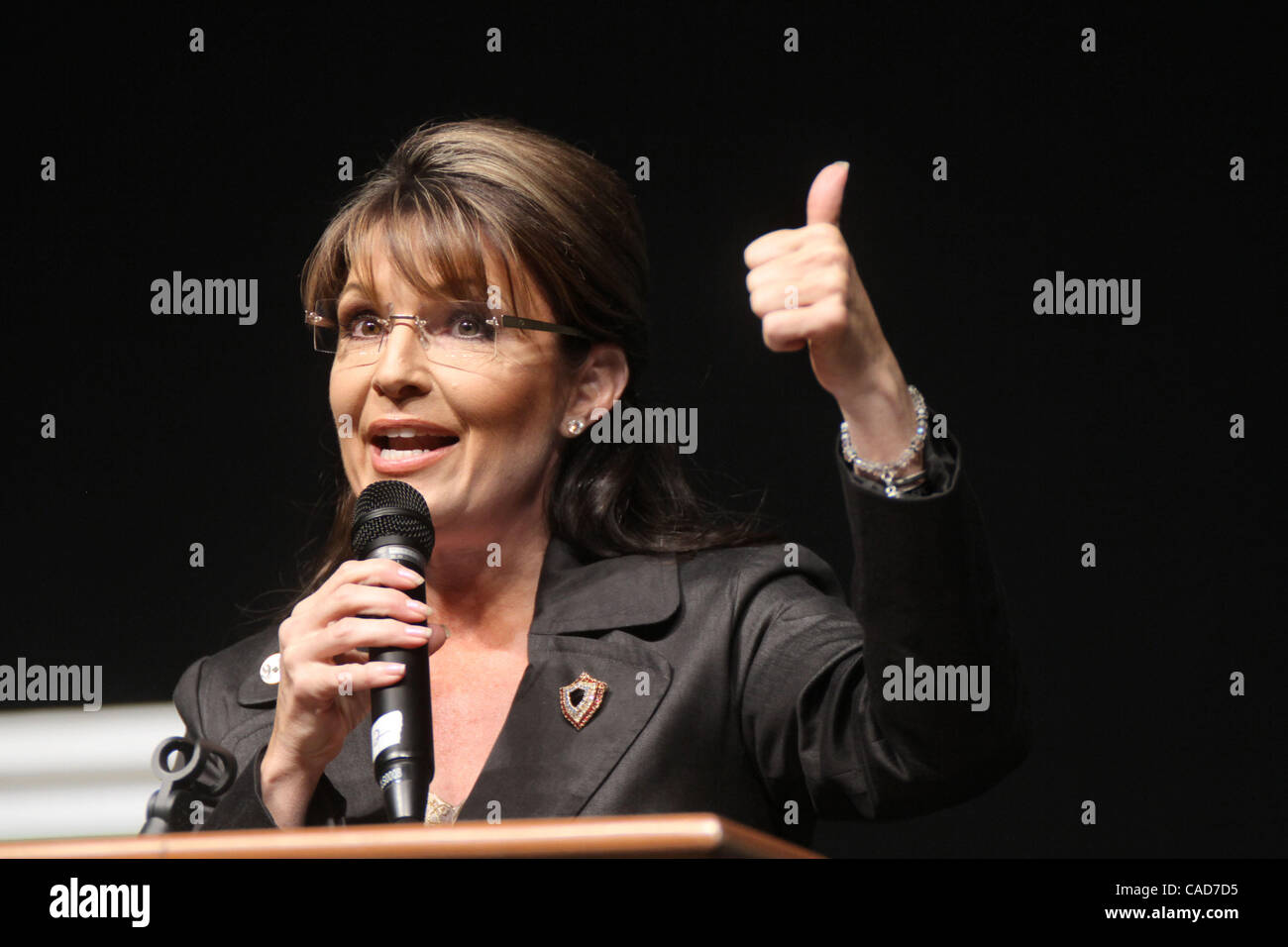 Former Alaska governor and the 2008 vice presidential nominee,Sarah ...