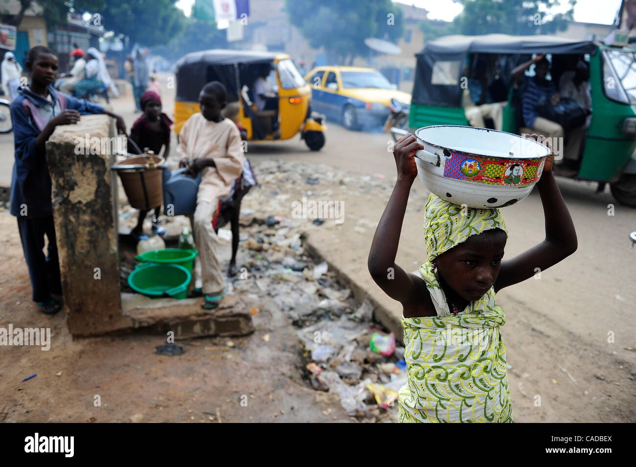 Neighborhood drainage ditch hi-res stock photography and images - Alamy