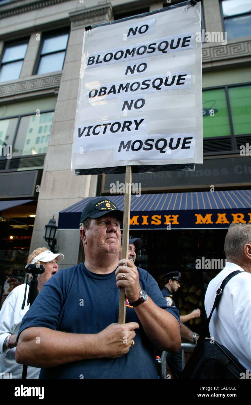 Sept. 11, 2010 - New York, New York, U.S. - Family Members and Friends ...